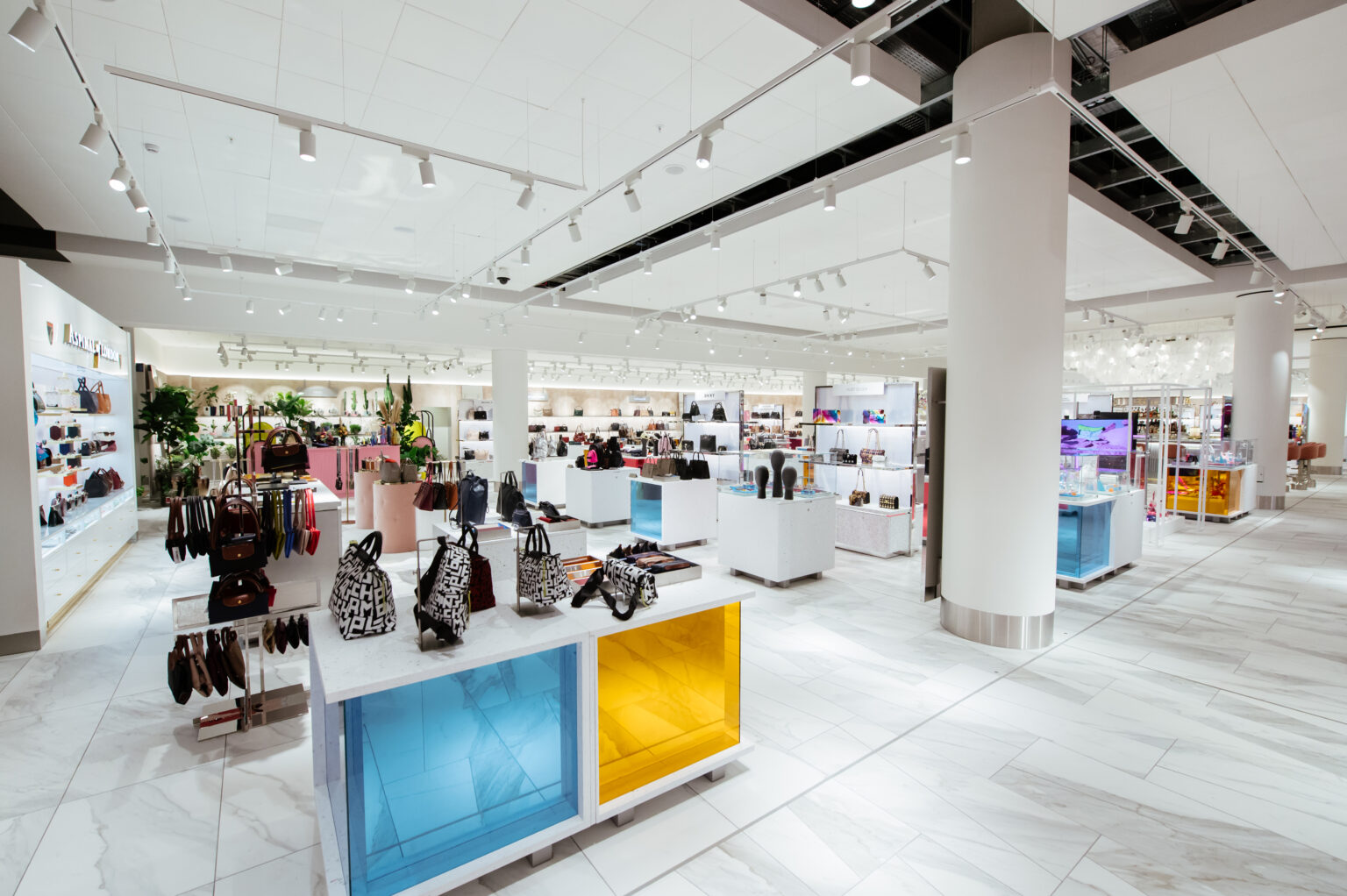 SELFRIDGES TRAFFORD COMPLETES STUNNING NEW ACCESSORIES HALL ...