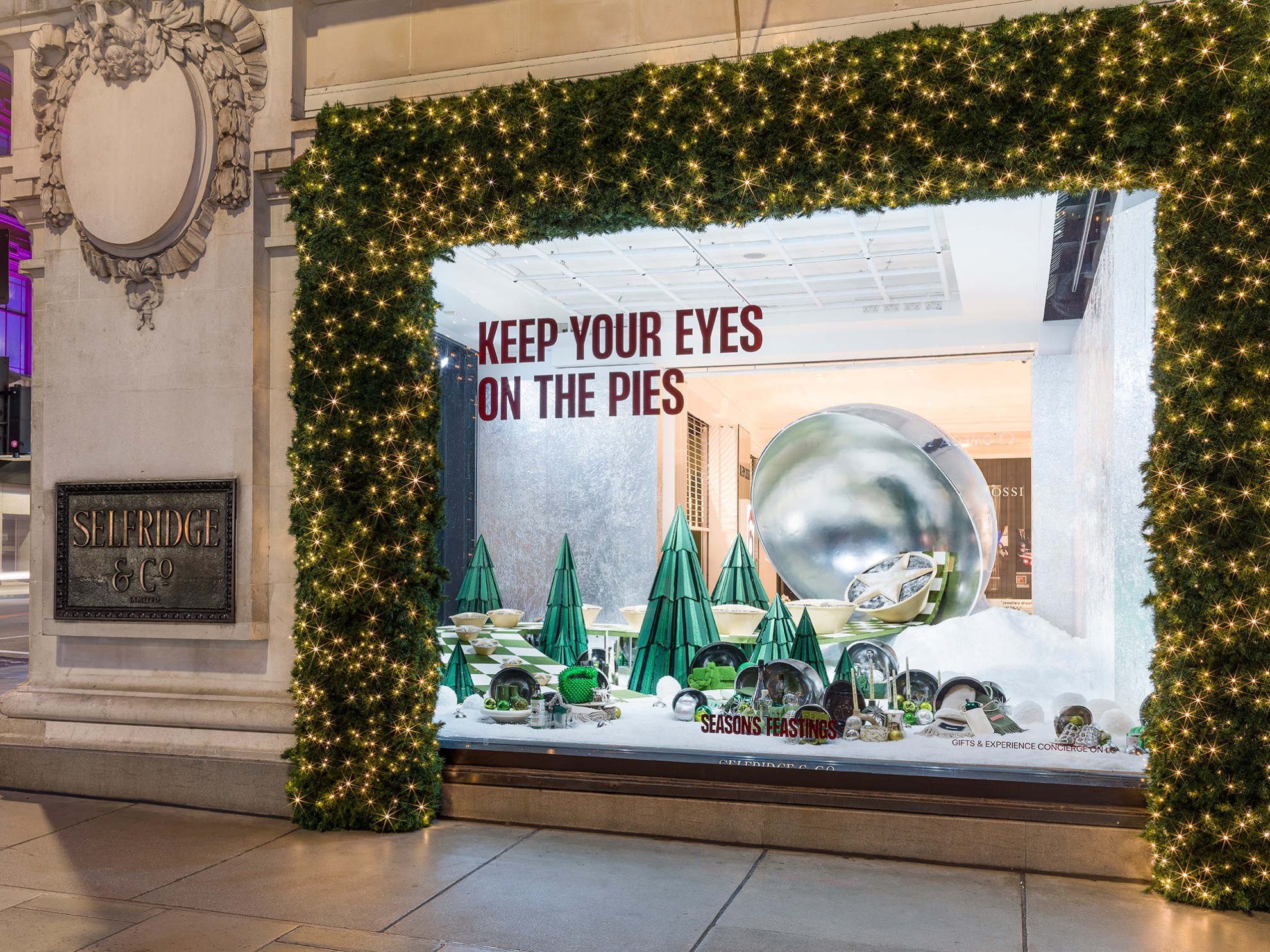 SANTA UNVEILS CHRISTMAS AT SELFRIDGES: SEASON’S FEASTINGS – Selfridges ...